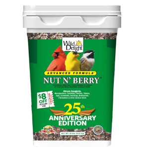 Wild Delight Nut ‘N Berry 20lb Pail | Talmage Farm Agway